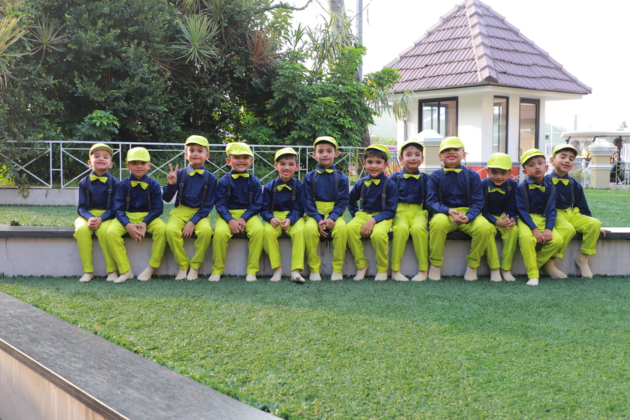 Gregorian public school